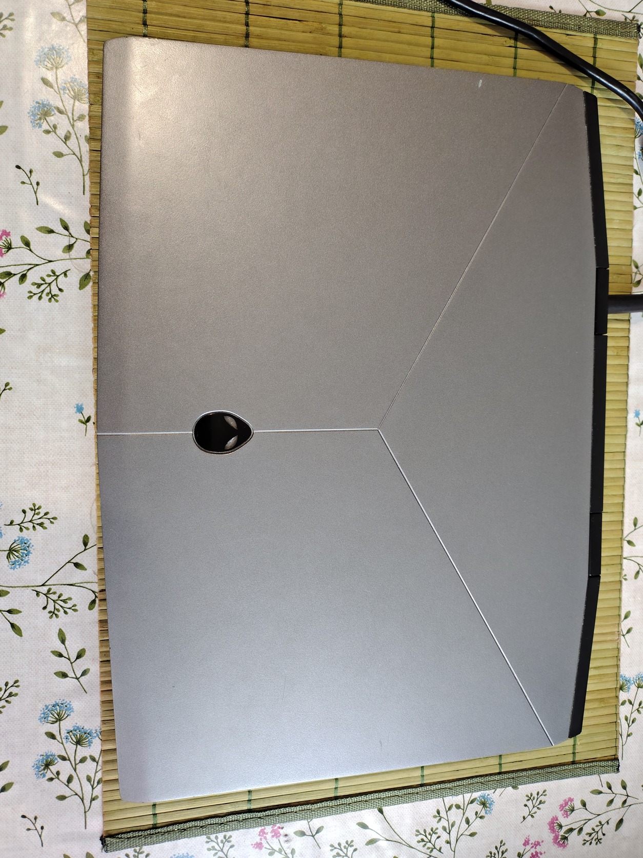 Legolcsóbb 1060! Alienware M15 / i7 8.gen / GTX 1060 - HardverApró