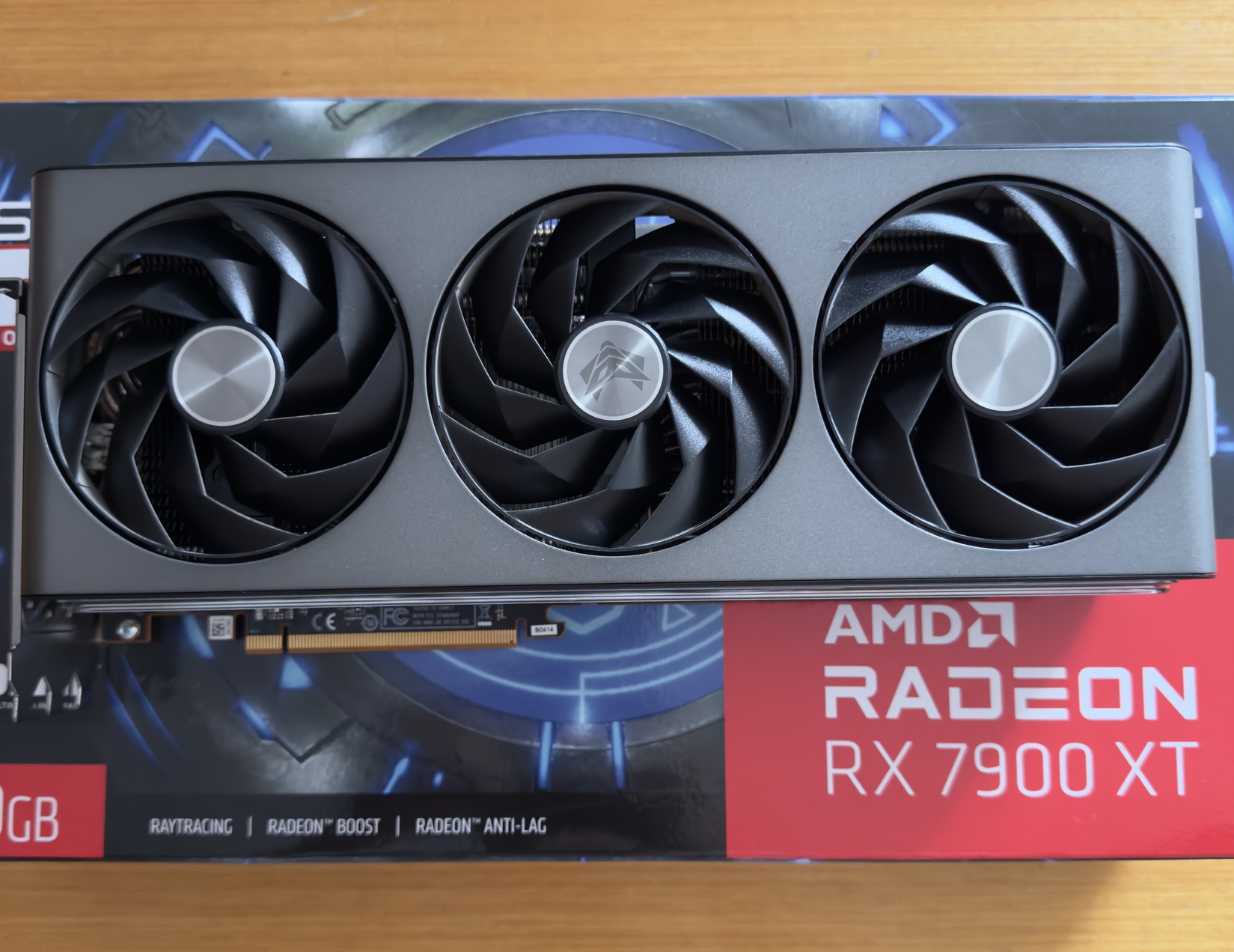 SAPPHIRE AMD Radeon RX 7900 XT NITRO+ 20GB GDDR6 - HardverApró