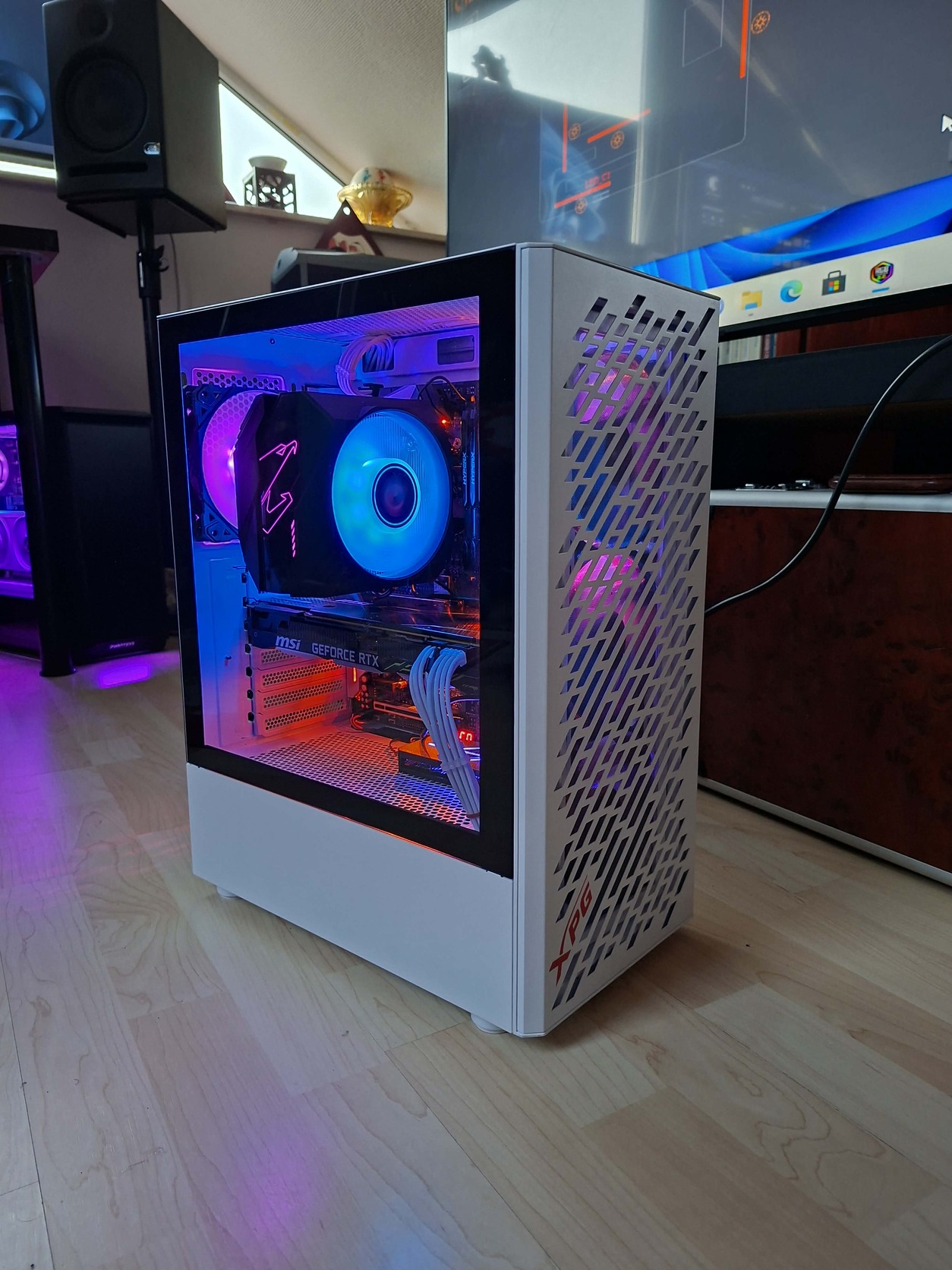 Gyönyörű Erős i7 + Rtx 2080 PC olcsón - HardverApró