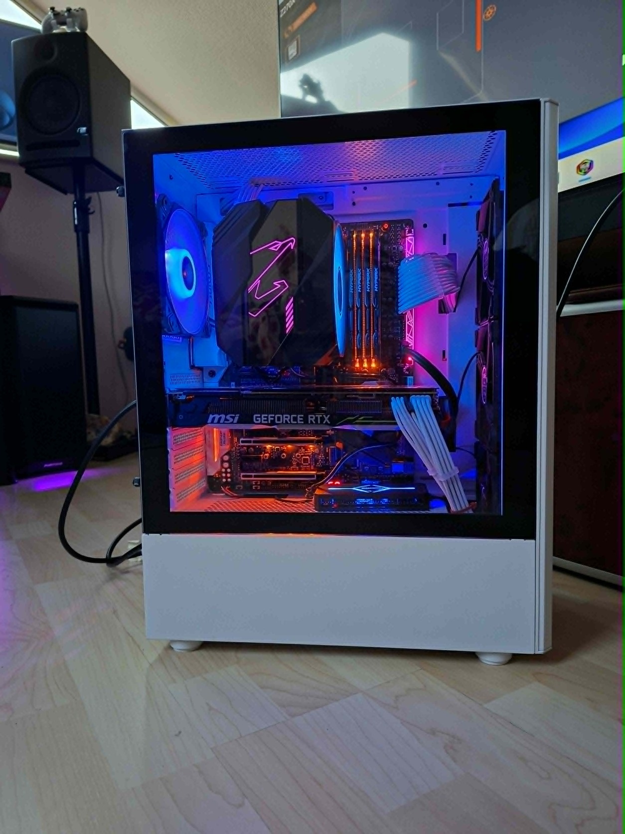 Gyönyörű Erős i7 + Rtx 2080 PC olcsón - HardverApró