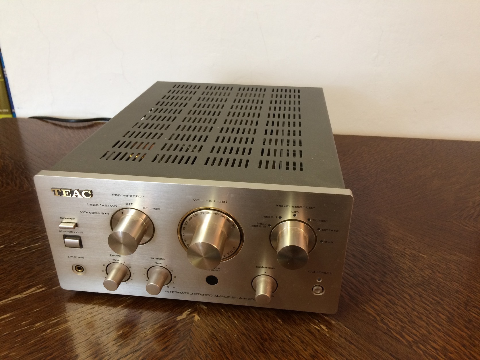 Teac A-H300 sztereo erősítő eladó! - HardverApró