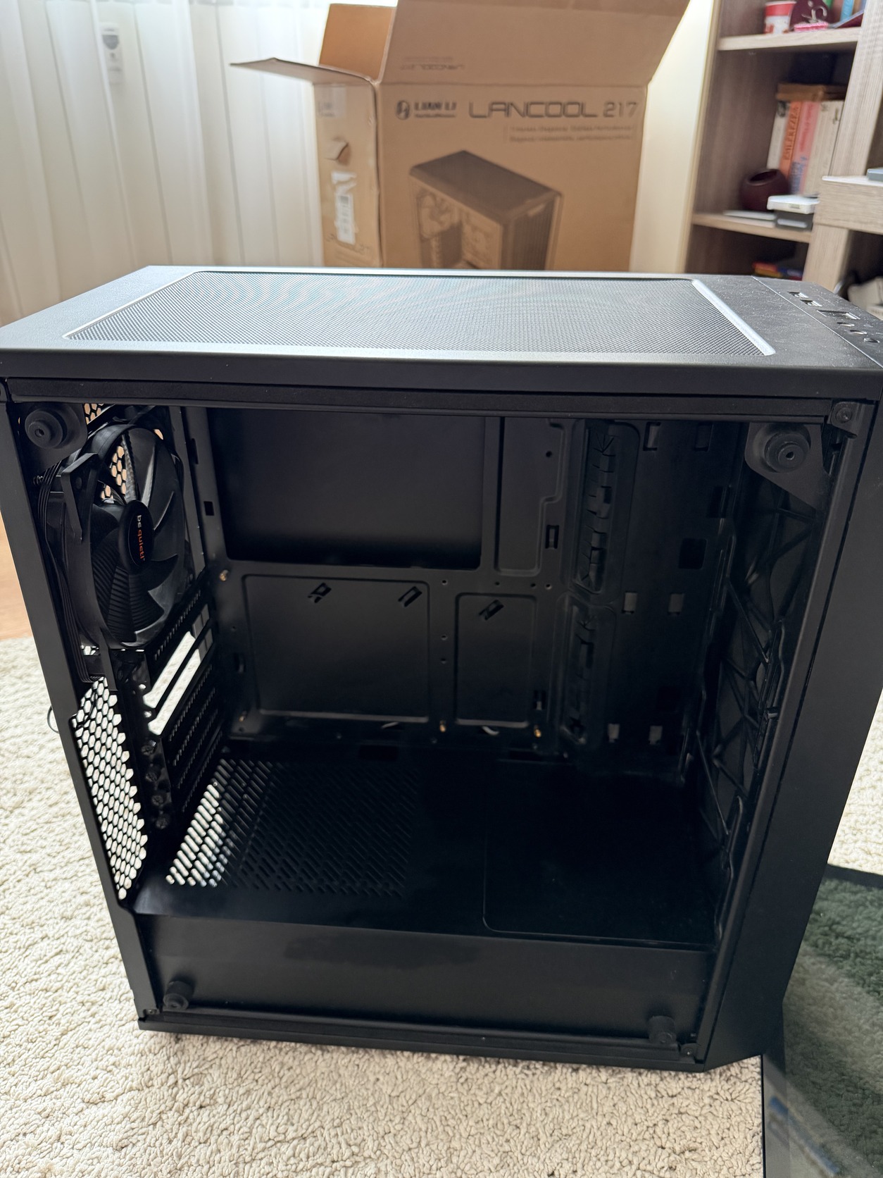 Eladó Fractal Design Meshify C - HardverApró