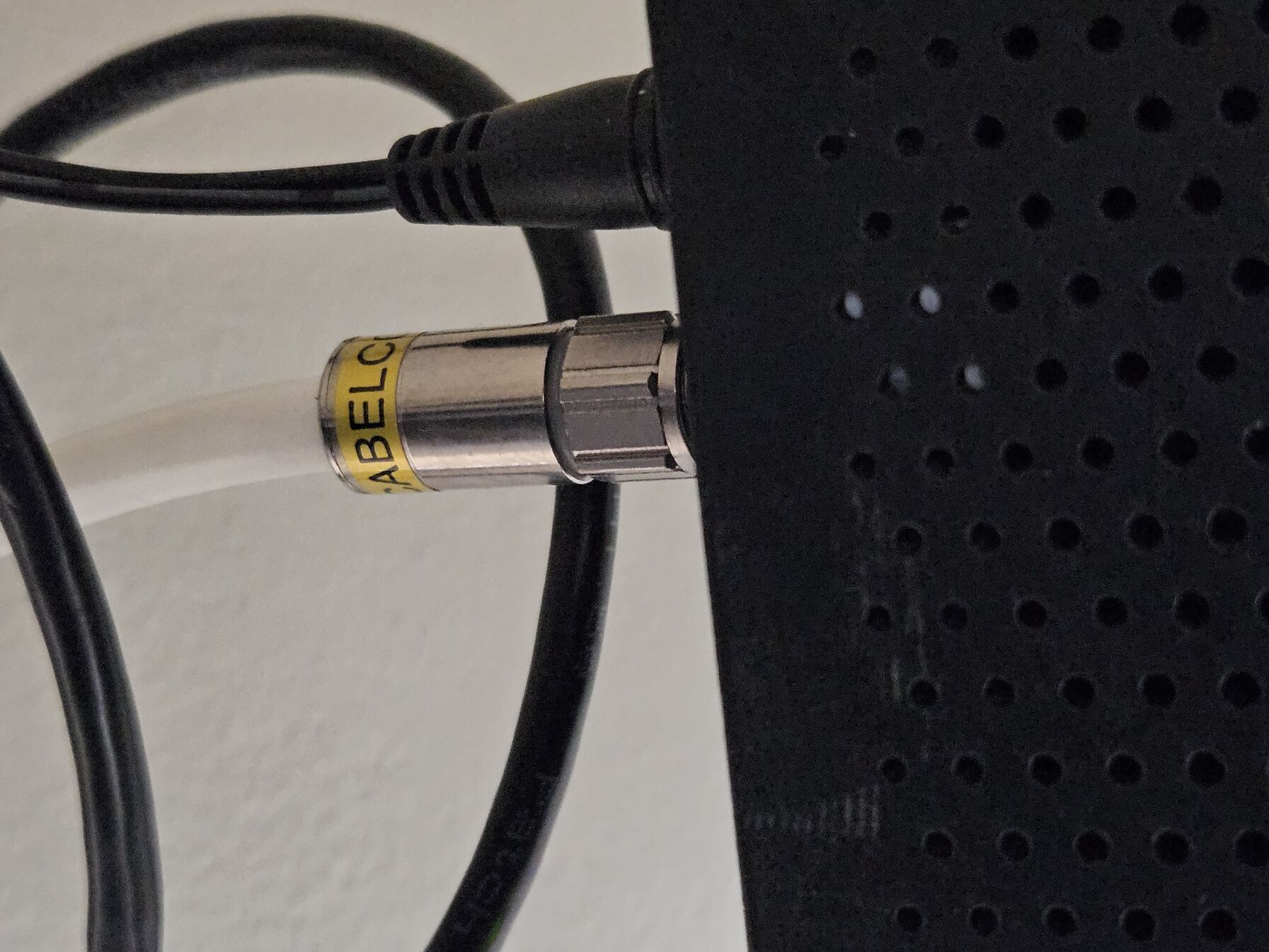 One otthoni szolgáltatások (TV, internet, telefon) - PROHARDVER ...